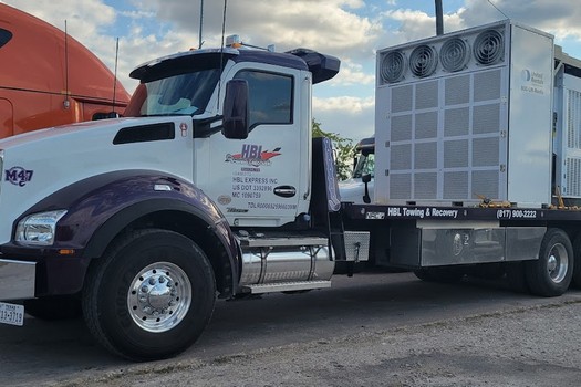 Box Truck Towing in Hutchins Texas | HBL Towing & Recovery