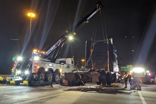 Tractor Trailer Towing in Mesquite Texas | HBL Towing & Recovery